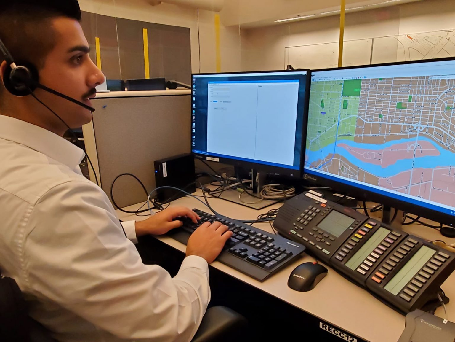 911 | Emergency for Police, Fire & Medical Calls